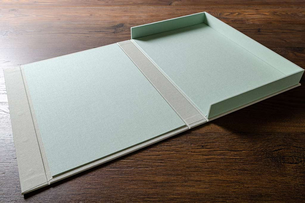 Clamshell Boxes | Professional Presentation Portfolio Boxes - Hartnack & Co